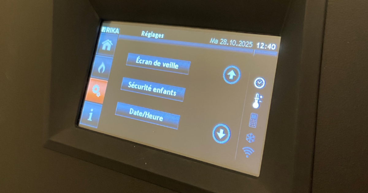 Régler l’heure de votre poêle à granulés RIKA après le changement d ...